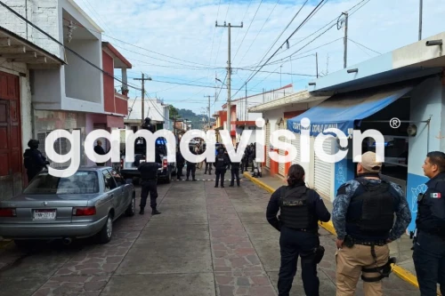 Muere policía tras ataque armado